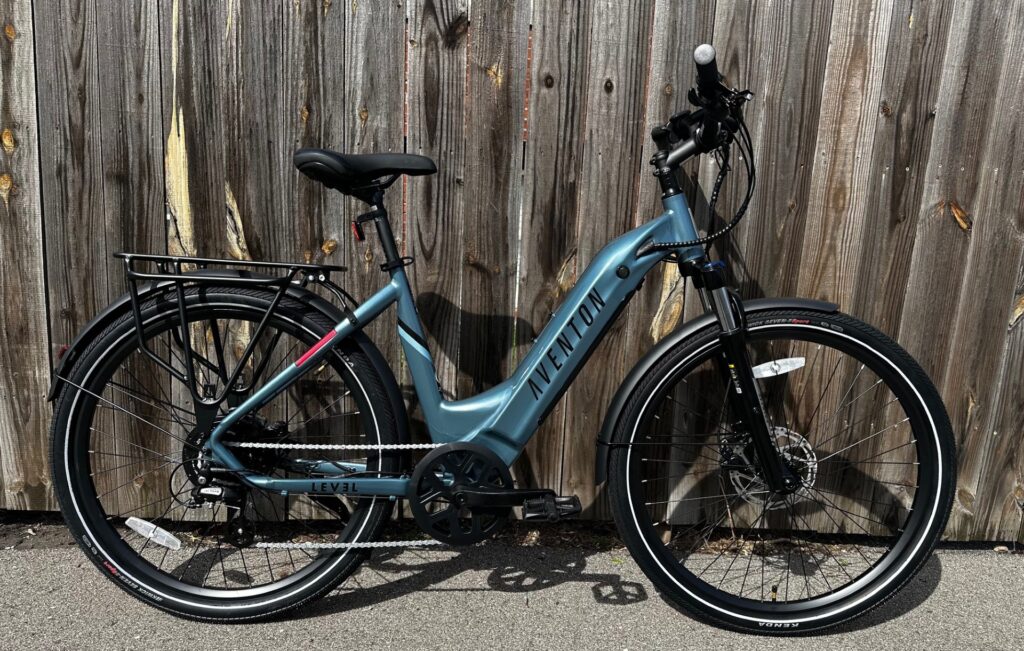 Aventon